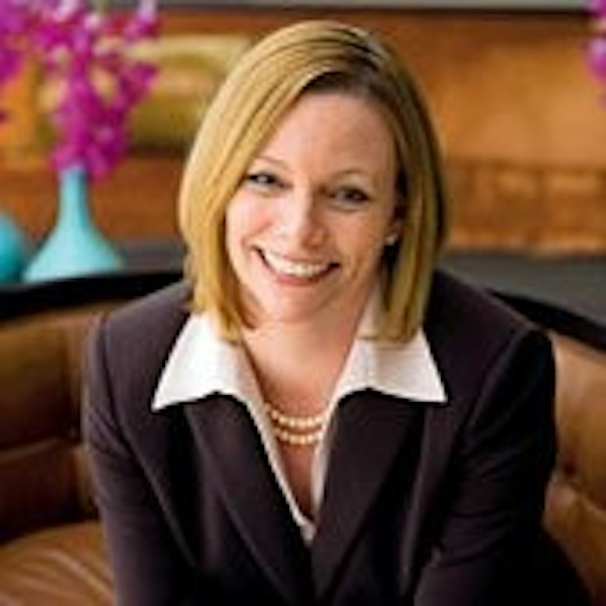 Heidi Hoffman | Supply & Demand Chain Executive
