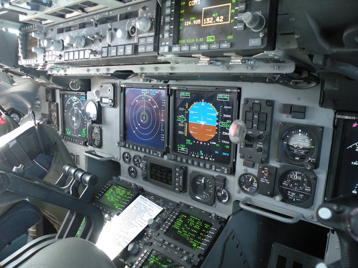 Boeing’s New Avionics Unit Marks the Reversal of Outsourcing Trend ...