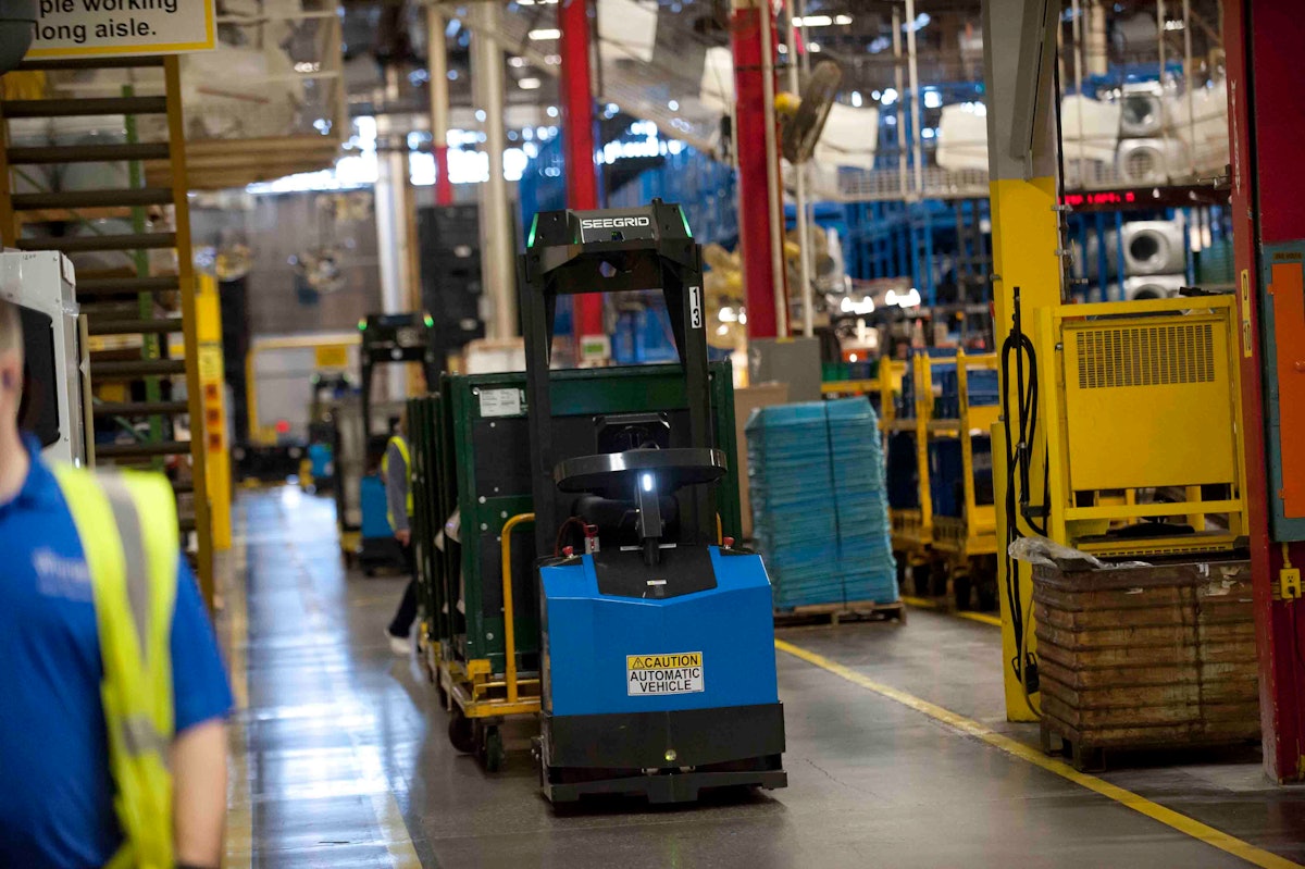 The Human Side of the Autonomous Warehouse | Supply & Demand Chain ...
