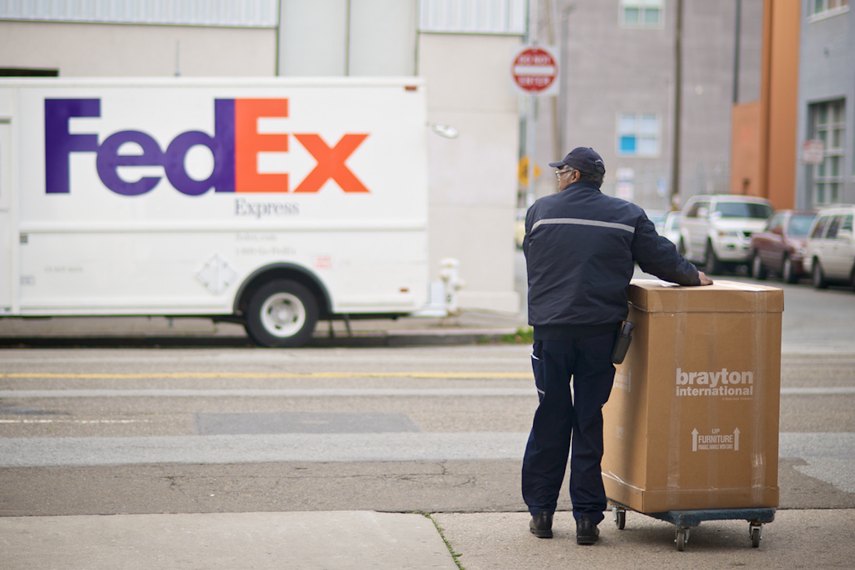 FedEx Moves to Six Days a Week Delivery | Supply and Demand Chain Executive