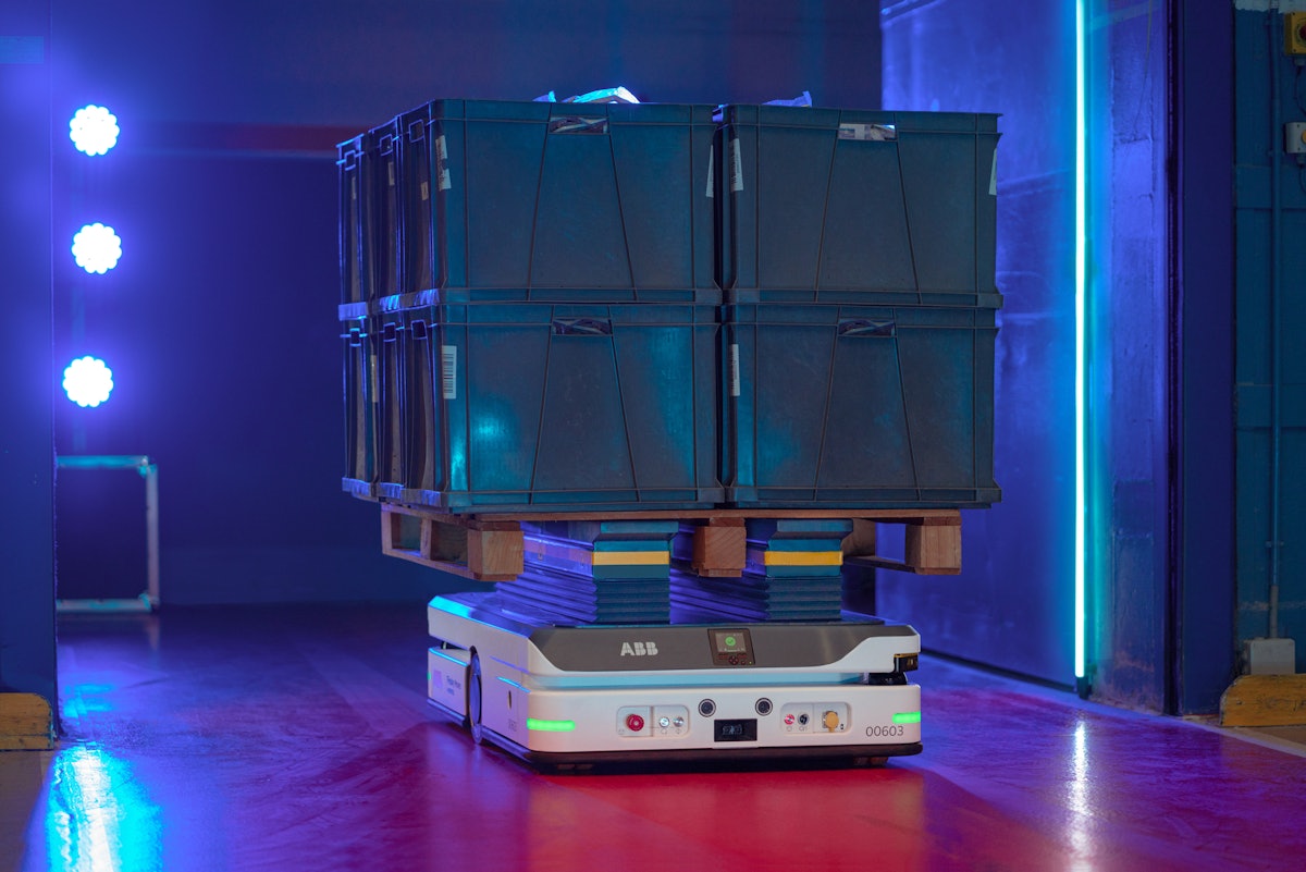 ABB Introduces Compact, AI-Powered AMR | Supply & Demand Chain Executive