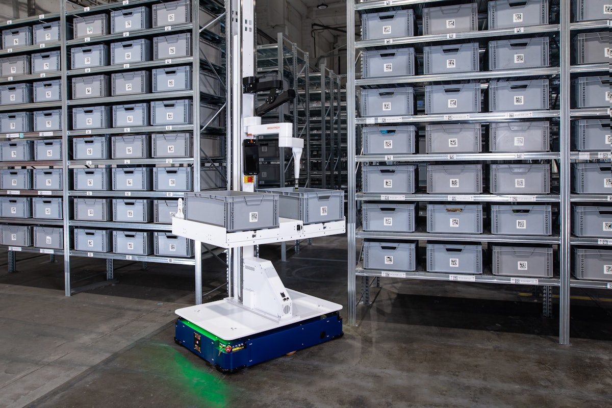 Brightpick’s Multi-Purpose Warehouse Robot to Match Human-Level Performance | Supply & Demand ...